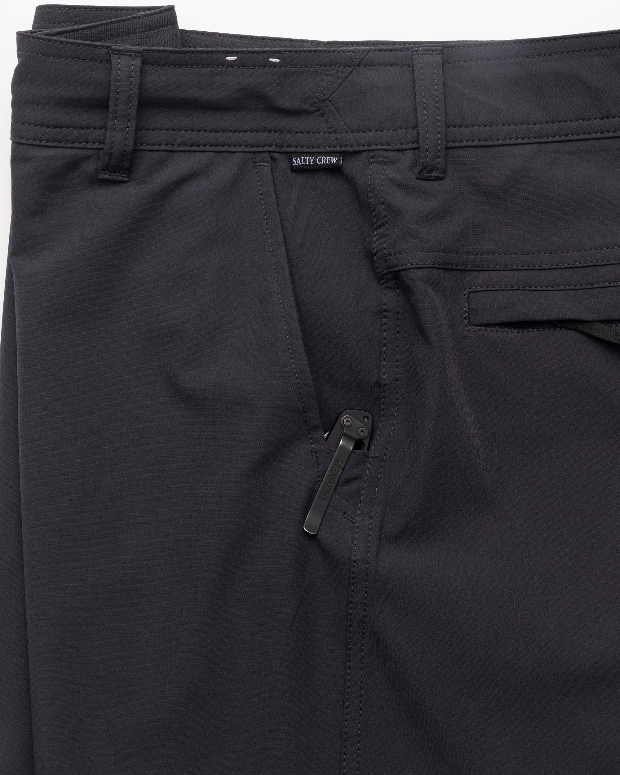 Transom 18" Tech Short - Phantom | Salty Crew